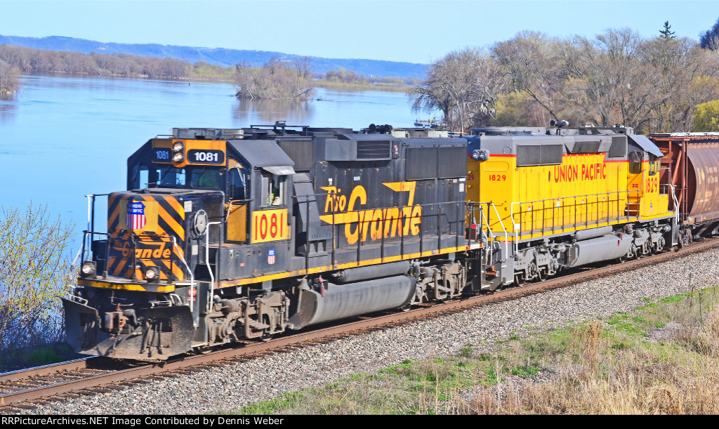 UP 1081, CP's River Sub.